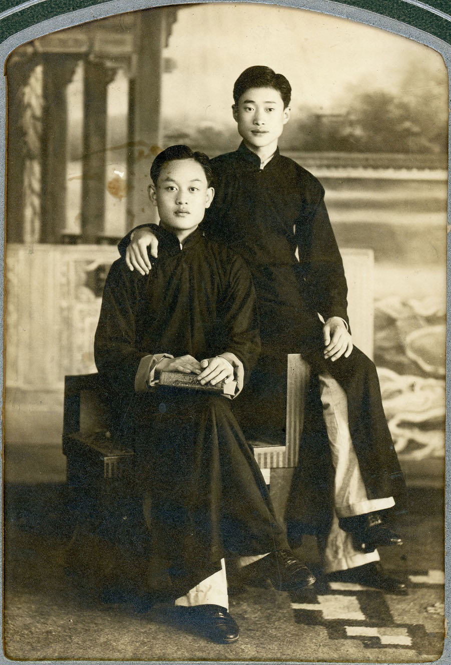 Two friends in Tsingtao (Qingdao), China – Tokens of Companionship